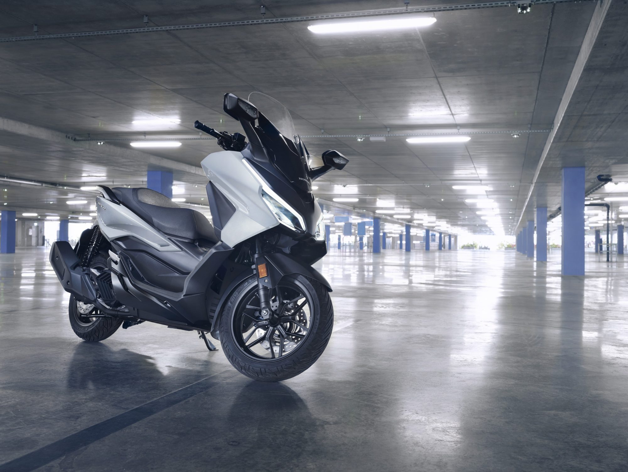 Honda FORZA 125 Scuter | Honda Moto