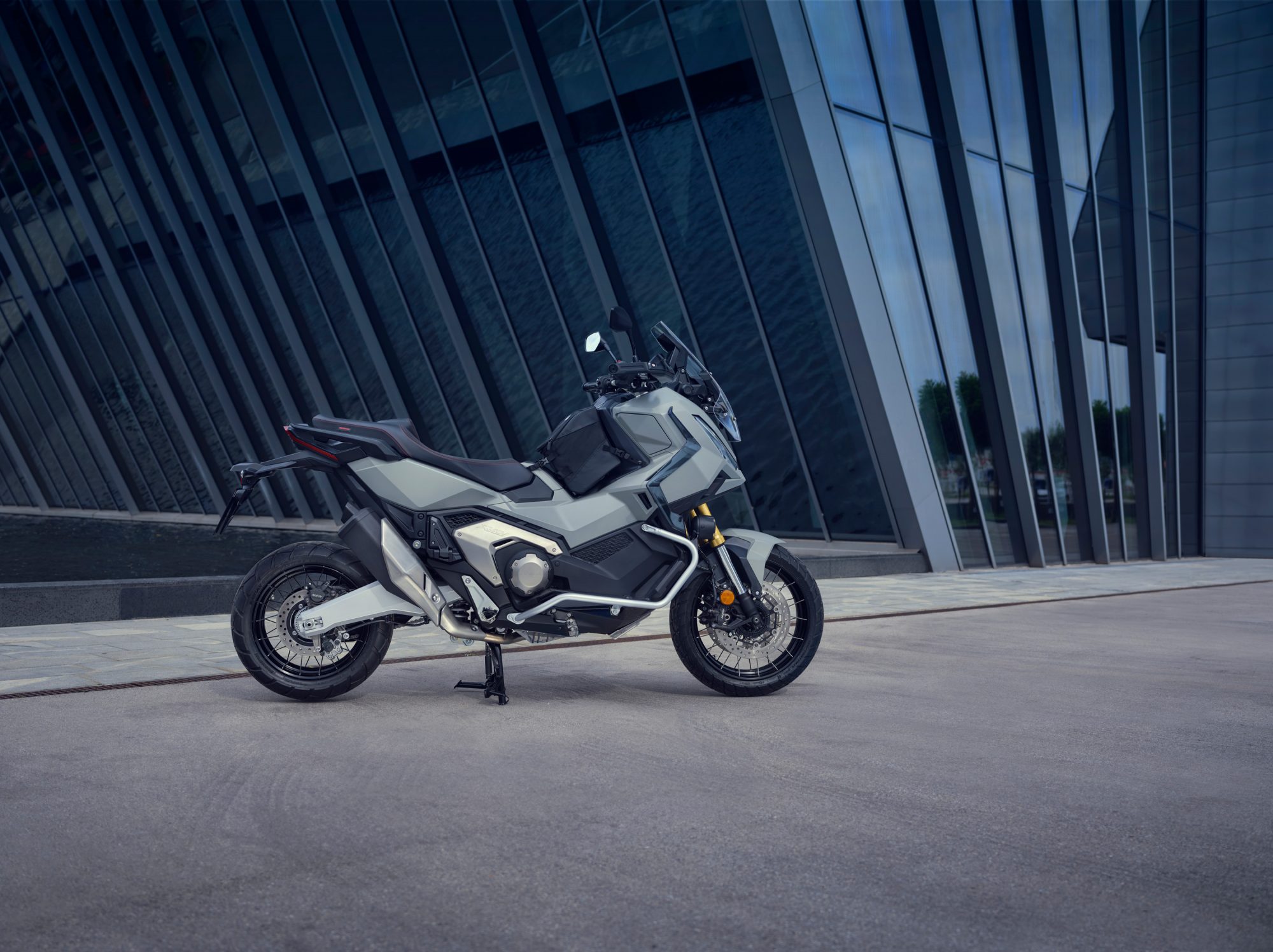 Honda X-ADV Adventure | Honda Moto