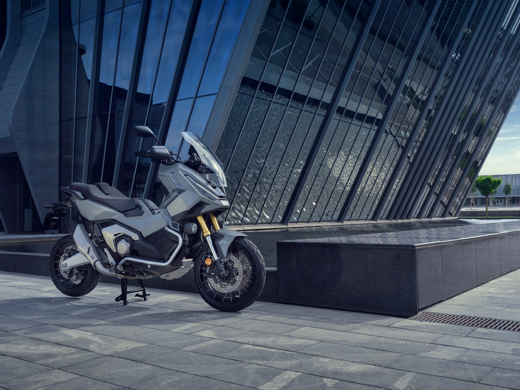 Honda X-ADV Adventure | Honda Moto